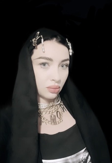 The power of the feminine: dynamic new art exhibition opens in the Dales